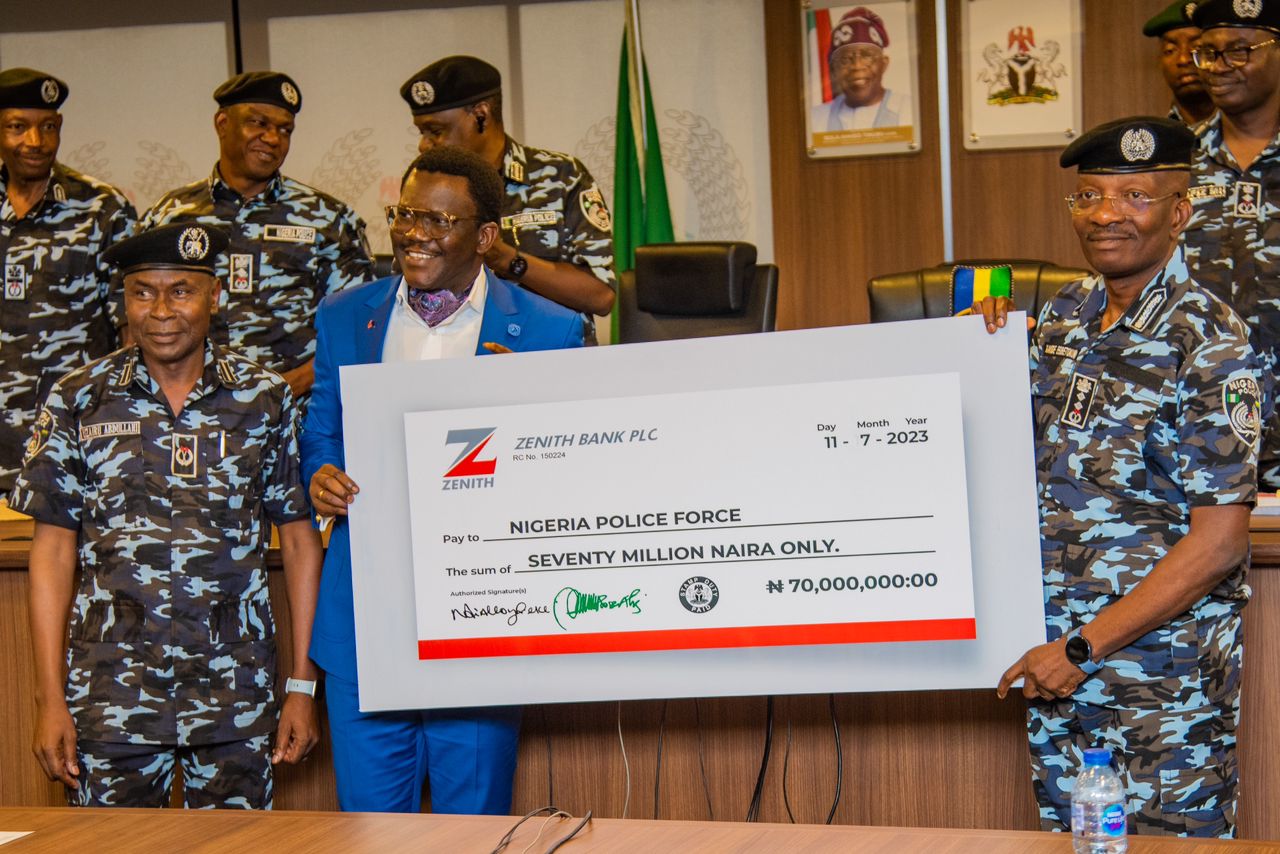 Anchor Insurance pays N70m claims to Nigeria Police - Anchor Insurance